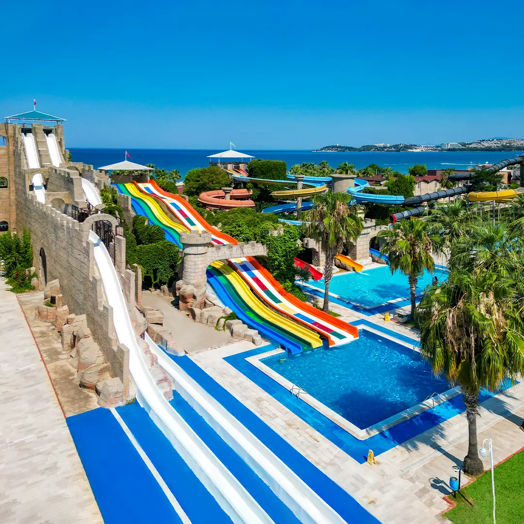 Risus Beach Resort | Official Website